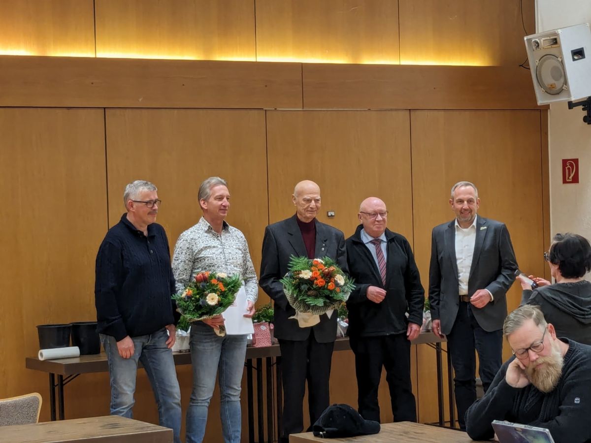 Landesehrenbriefe für Pascal Borchardt und Hans Ullrich - Lahn-Dill-Kreis